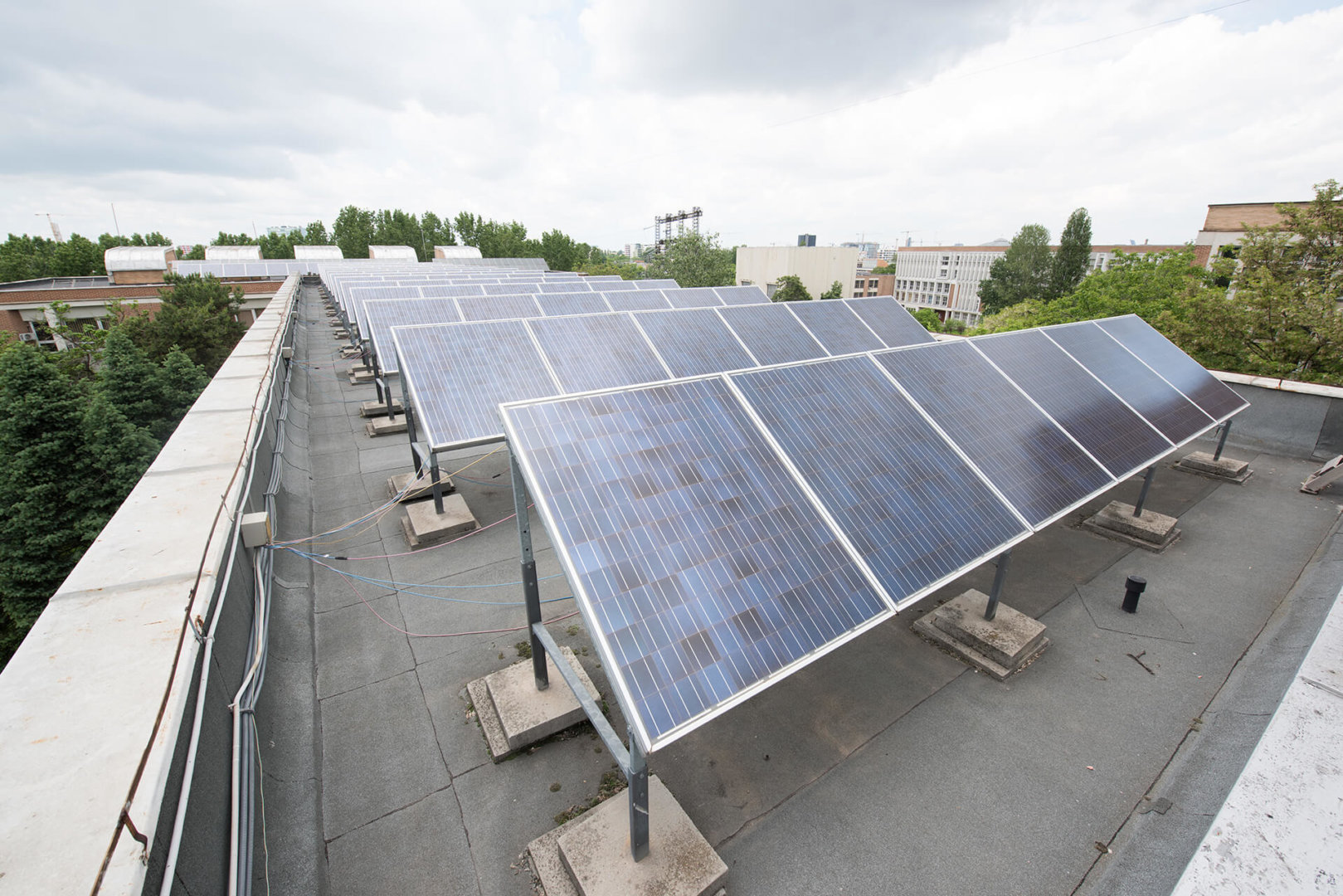 Facultatea de Inginerie Electrică – Universitatea Națională de Știință ...